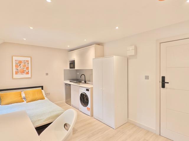Apartment at Bisson Road, Greater London