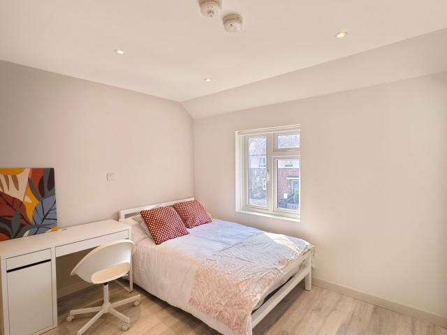 Apartment at Bisson Road, Greater London