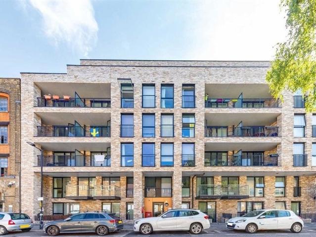 Apartment at Blue Anchor Lane, Greater London