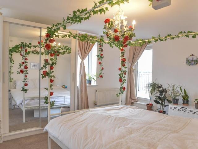Apartment at Blackwall Way, Greater London