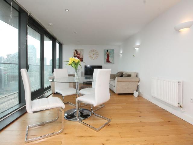 Apartment at Blackwall Way, Greater London