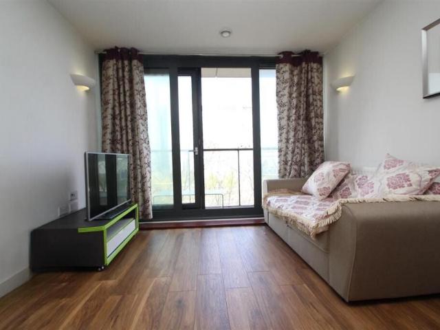 Apartment at Blackwall Way, Greater London