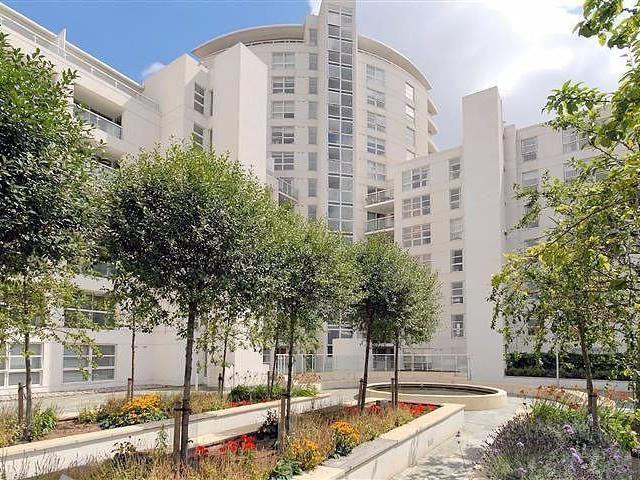 Apartment at Blackwall Way, Greater London