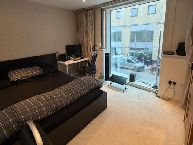 Room at Blackfriars Road, Greater London