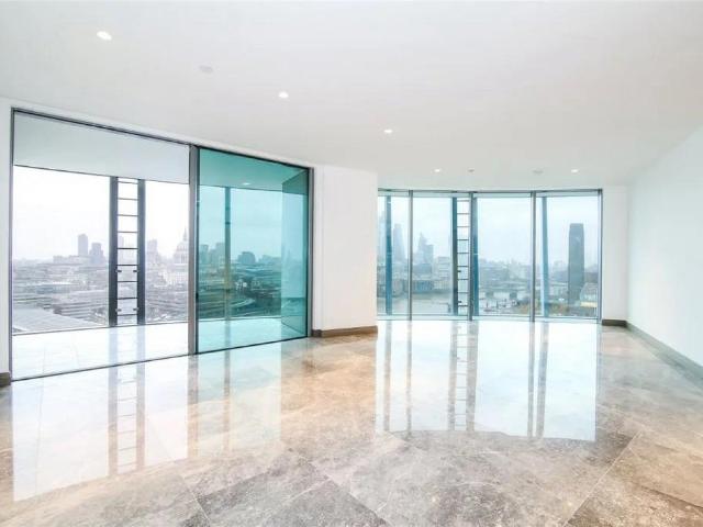 Apartment at Blackfriars Road, Greater London