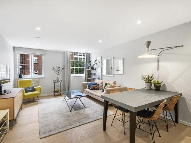 Apartment at Blackfriars Road, Greater London