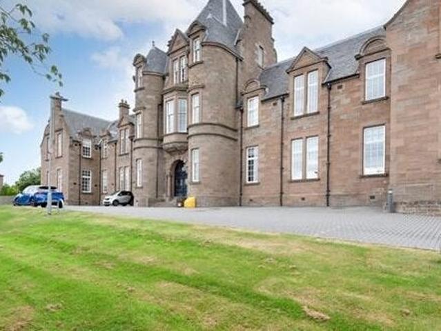 Apartment at Blackness Road, Dundee