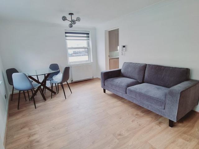 Apartment at Blackstock Road, Greater London