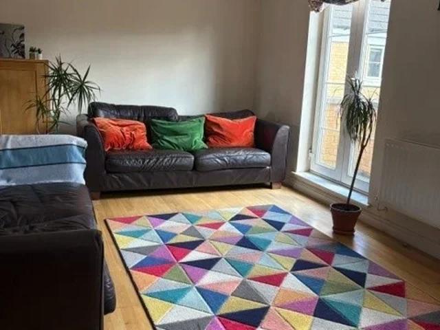 Apartment at Blake's Road, Greater London