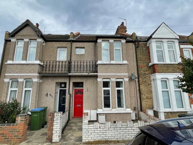 Apartment at Blanmerle Road, Greater London