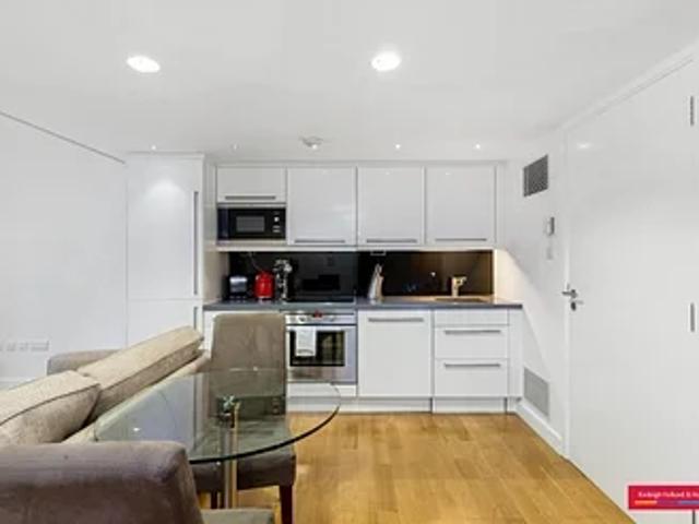 Apartment at Blandford Street, City of Westminster