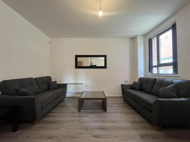 Apartment at Blantyre Street, Manchester