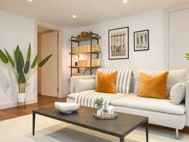 Apartment at Blenheim Terrace, City of Westminster