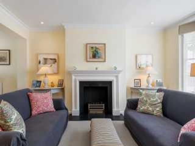 Apartment at Blithfield Street, Greater London