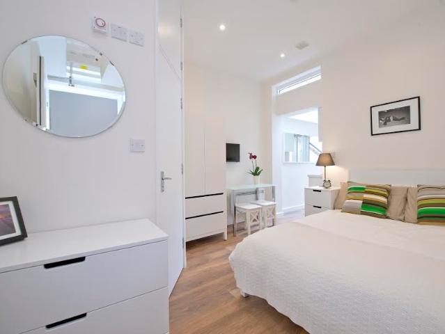 Apartment at Bloemfontein Road, Greater London