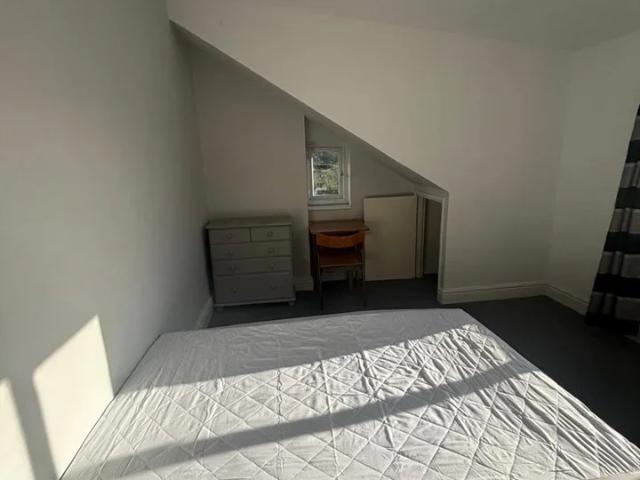 Apartment at Bloomfield Avenue, Bath