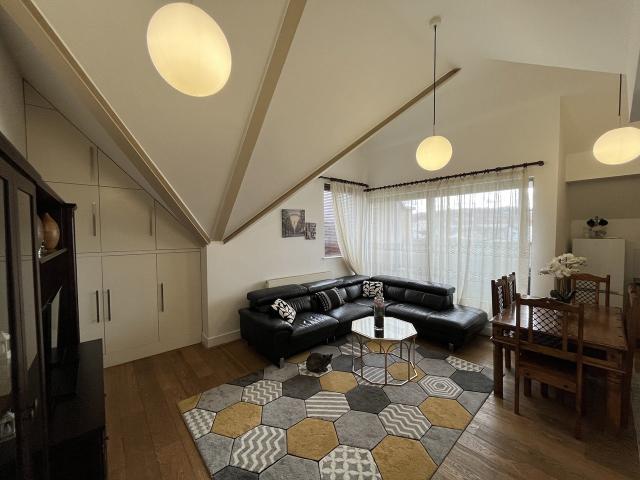 Apartment at Bloomfield Road, Greater London