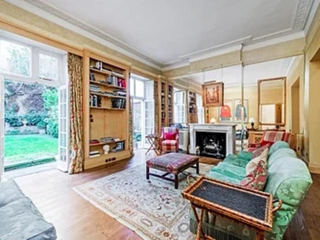 Apartment at Blomfield Road, City of Westminster