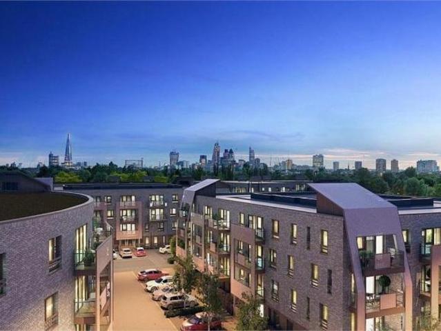 Apartment at Blondin Way, Greater London