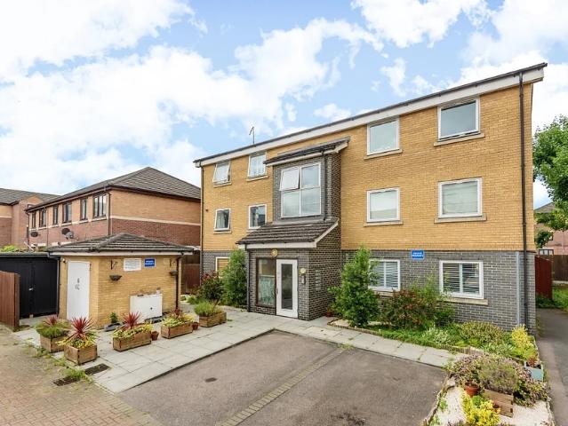 Apartment at Bruford Court, London