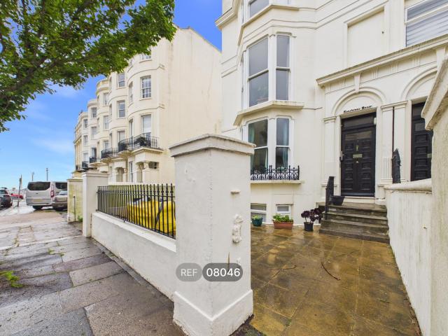 Apartment at Brunswick Mews, Hove