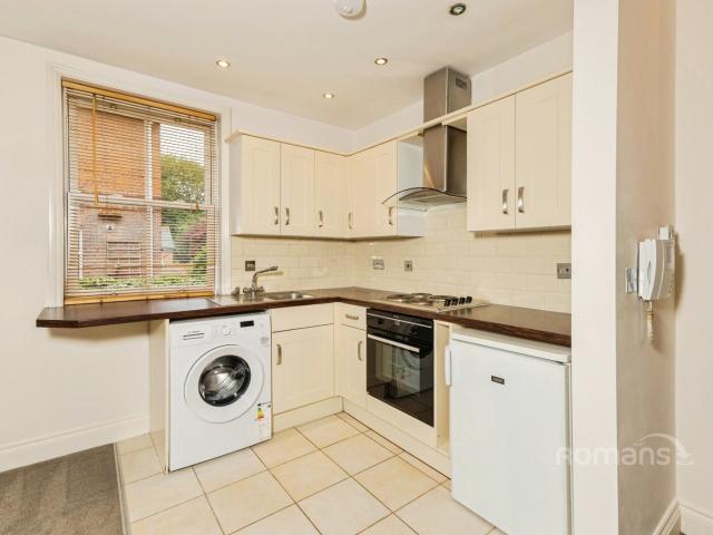 Apartment at Brunswick Hill, Reading