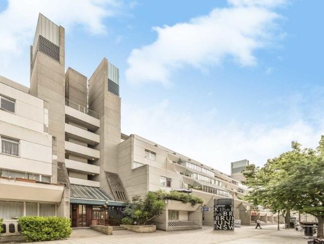Apartment at Brunswick Square, Greater London