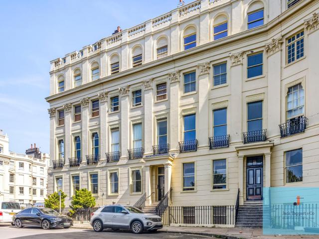 Apartment at Brunswick Square, Hove
