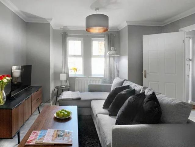 Apartment at Brushfield Way, Woking