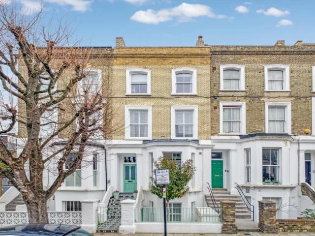 Apartment at Brussels Road, Greater London