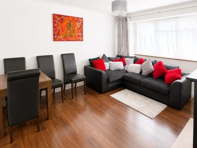 Apartment at Brading Crescent, Greater London