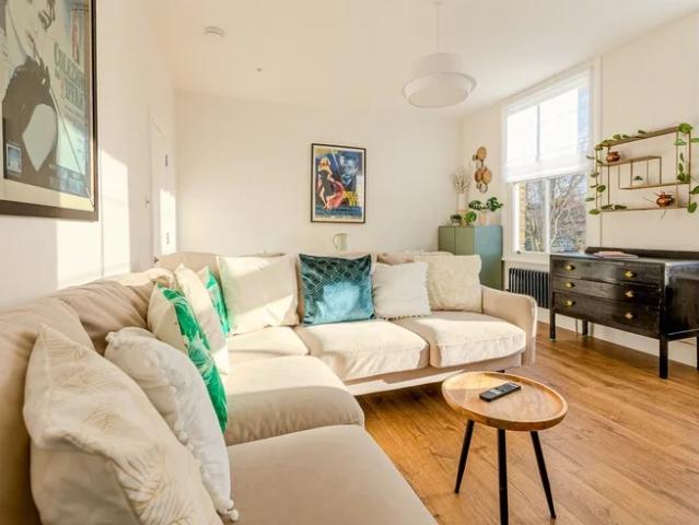 Apartment at Bramber Road, Greater London