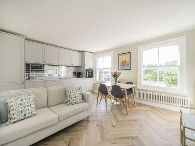 Apartment at Bramber Road, Greater London