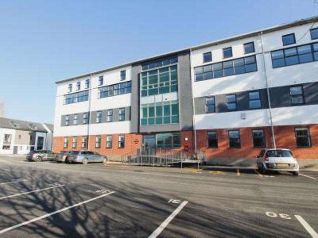 Apartment at Bramcote Lane, Broxtowe