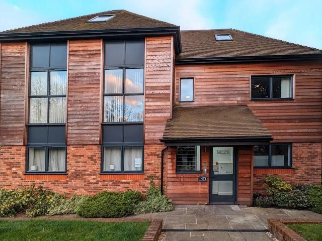 Apartment at Bramley Road, Greater London