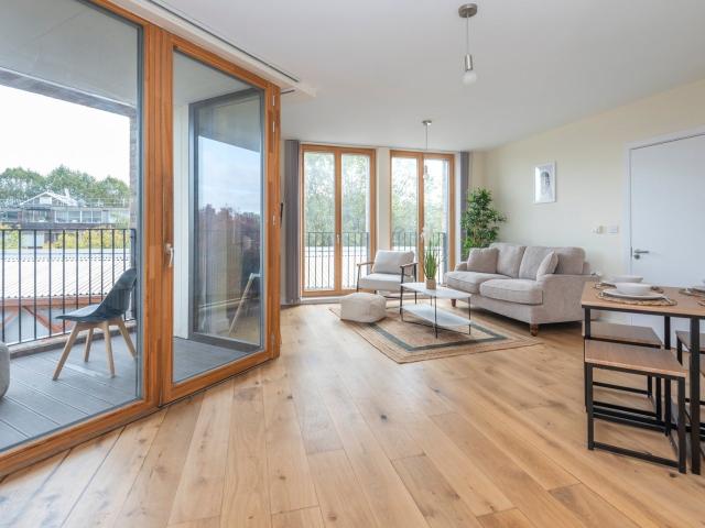 Apartment at Bramley Road, Greater London