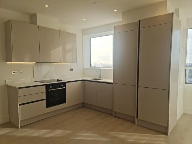 Apartment at Brampton Grove, Greater London