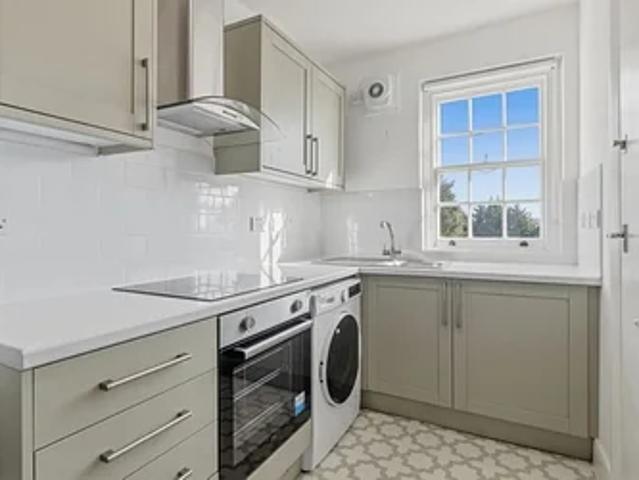 Apartment at Brampton Grove, Greater London