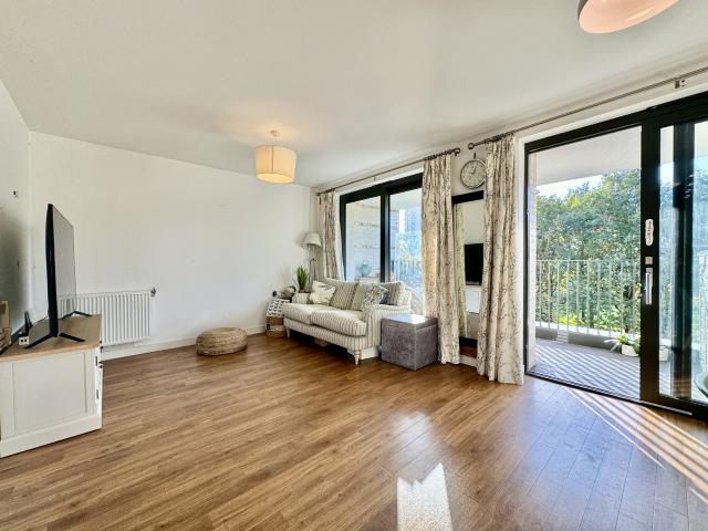 Apartment at Bramwell Way, Greater London