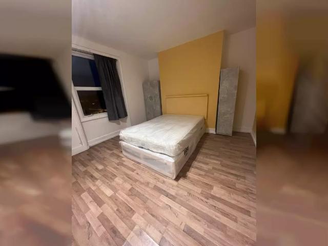 Apartment at Bravington Road, City of Westminster