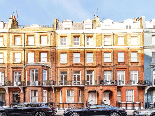 Apartment at Brechin Place, Greater London
