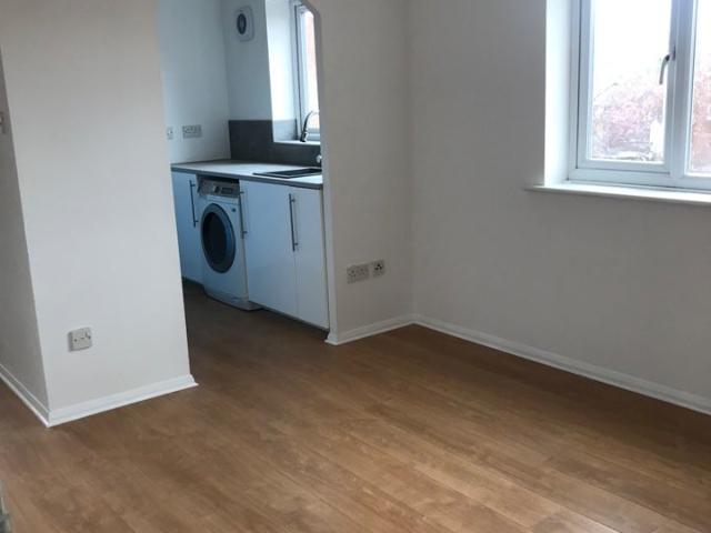 Apartment at Bream Close, Greater London