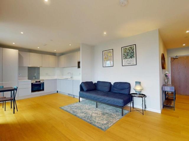 Apartment at Bream Close, Greater London