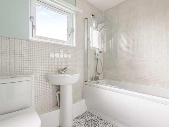 Apartment at Bredgar Road, London