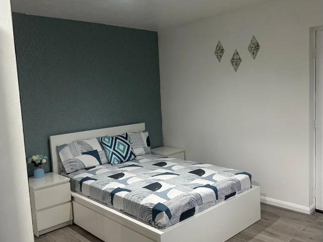 Apartment at Brendon Close, Greater London