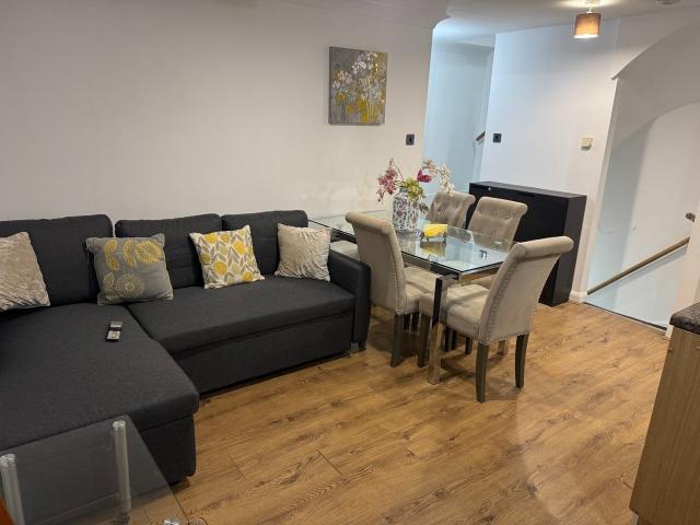 Apartment at Brent Park Road, Greater London