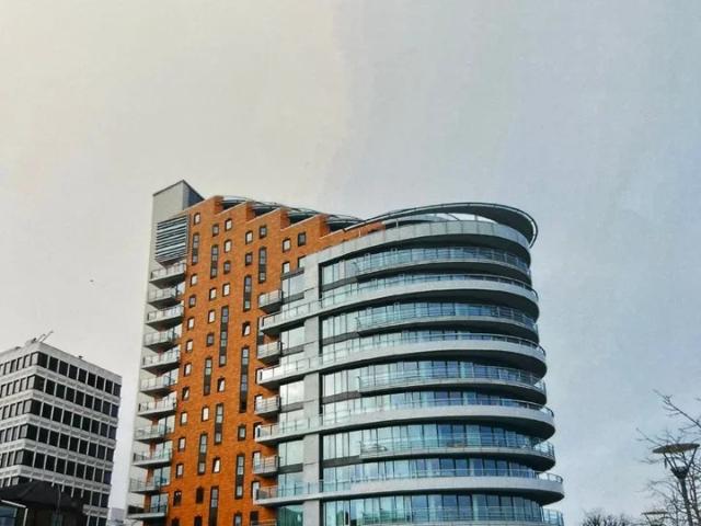 Apartment at Brewhouse Lane, Greater London