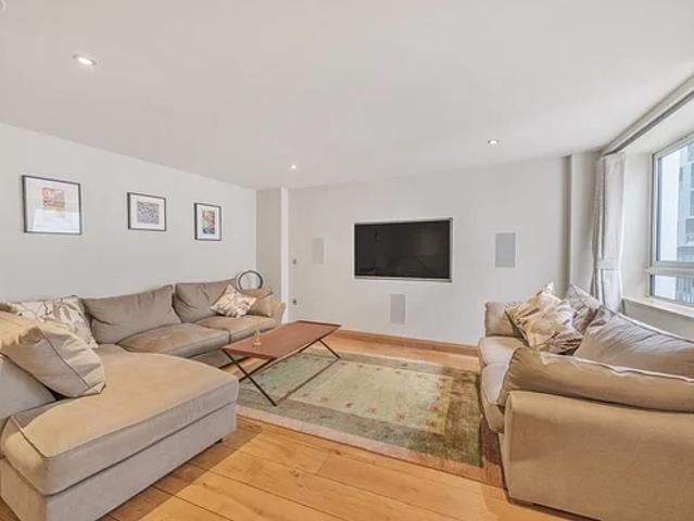 Apartment at Brewhouse Yard, Greater London