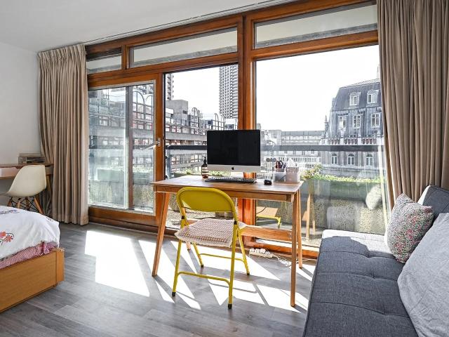 Apartment at Breton Highwalk, City of London