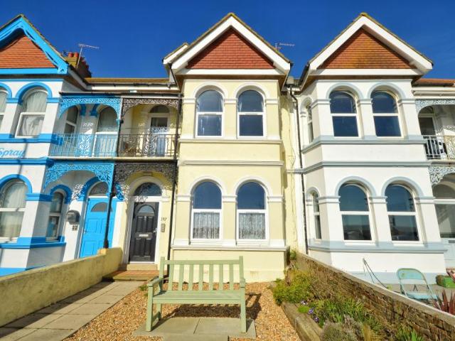 Apartment at Brighton Road, Worthing